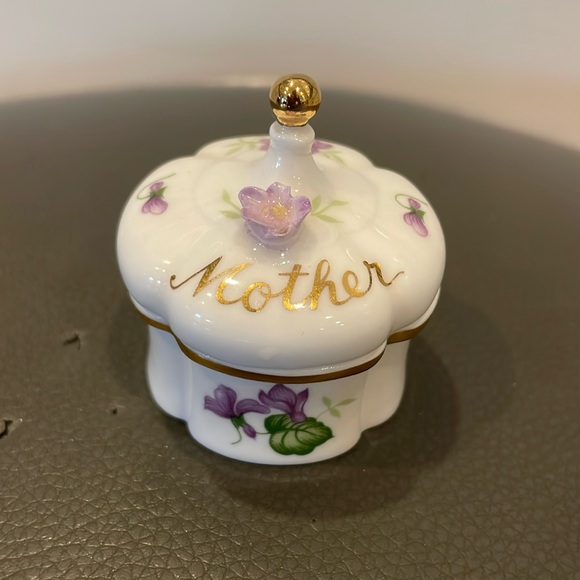 Maruri Masterpiece | Accents | Vintage Enesco Maruri Masterpiece ...